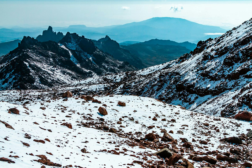 Mount Kenya Hiking & Wildlife | Meteor Adventures Ltd